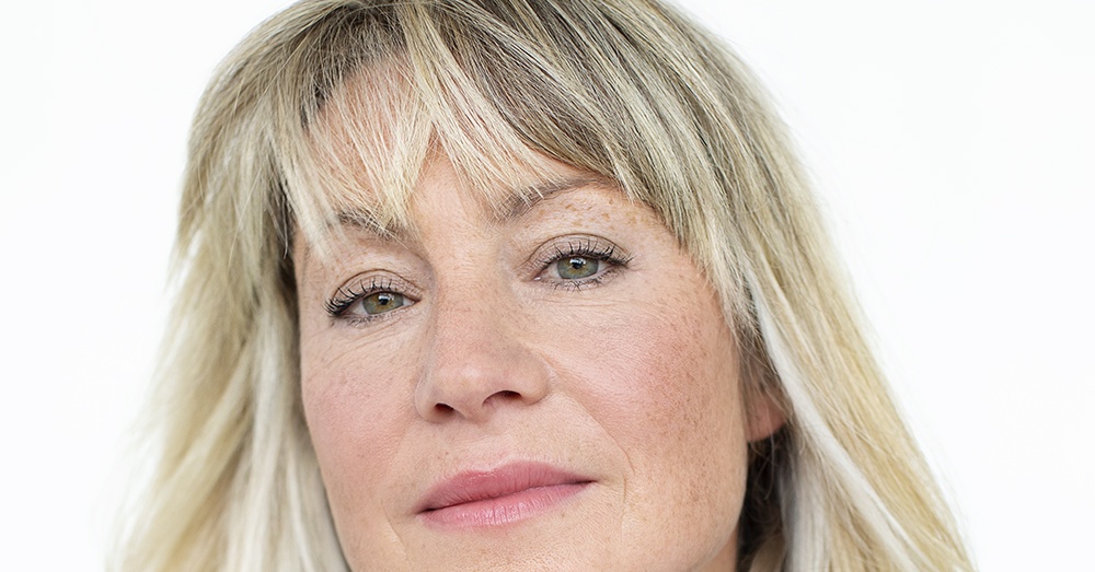 Pascale Delhaes - Comédienne - Showbizz.net