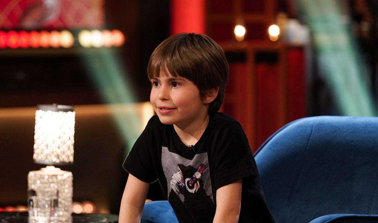 Mais qui est le petit Jules qu'on a vu à Bonsoir bonsoir mardi? On a la ...