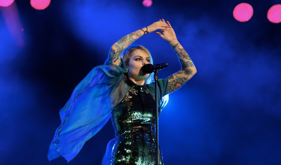 Coeur de pirate et Alex Peyrat : C'est fini pour de bon - Showbizz.net