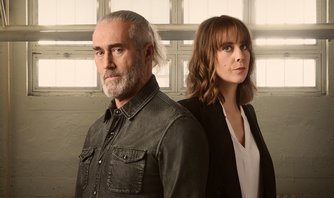 Ève Landry aborde sa collaboration avec Roy Dupuis dans À coeur battant - Showbizz.net