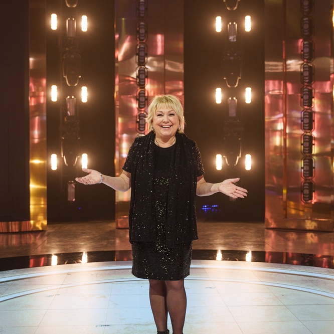 Johanne Blouin - Personnalité - Showbizz.net