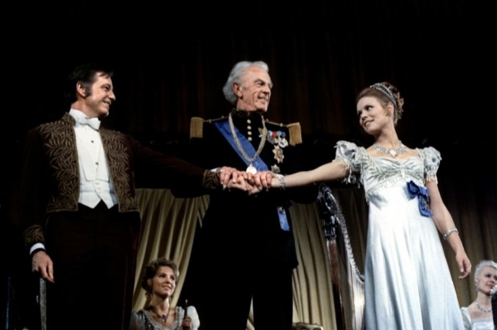 La demoiselle d'Avignon - Distribution et équipe