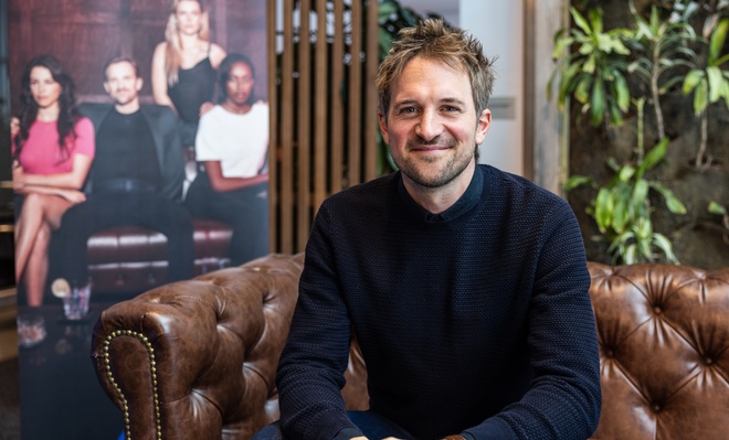 Jean-Philippe Perras - Comédien - Showbizz.net