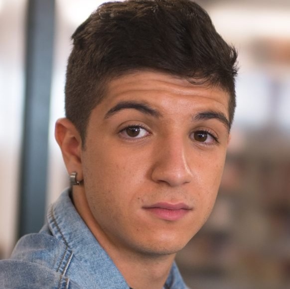 Neil James Elias - Comédien