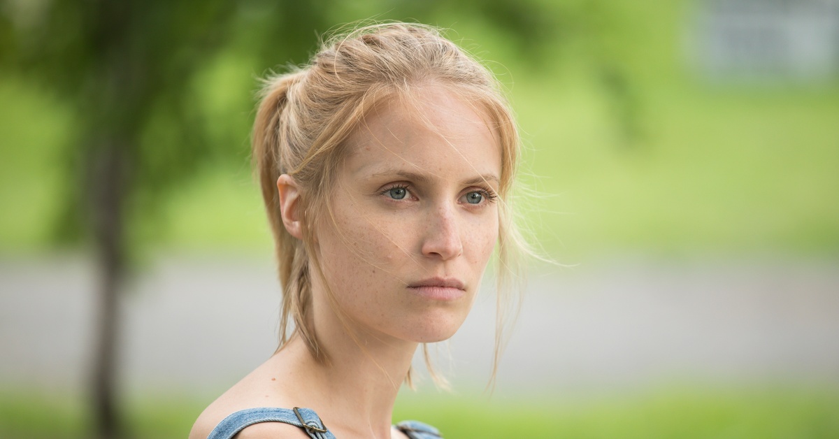 L'actrice Charlotte Legault commente son retour inattendu dans District ...