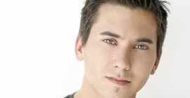 Lawrence Arcouette - Personnages et oeuvres - Showbizz.net