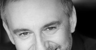 Yves Jacques - Personnages - Showbizz.net