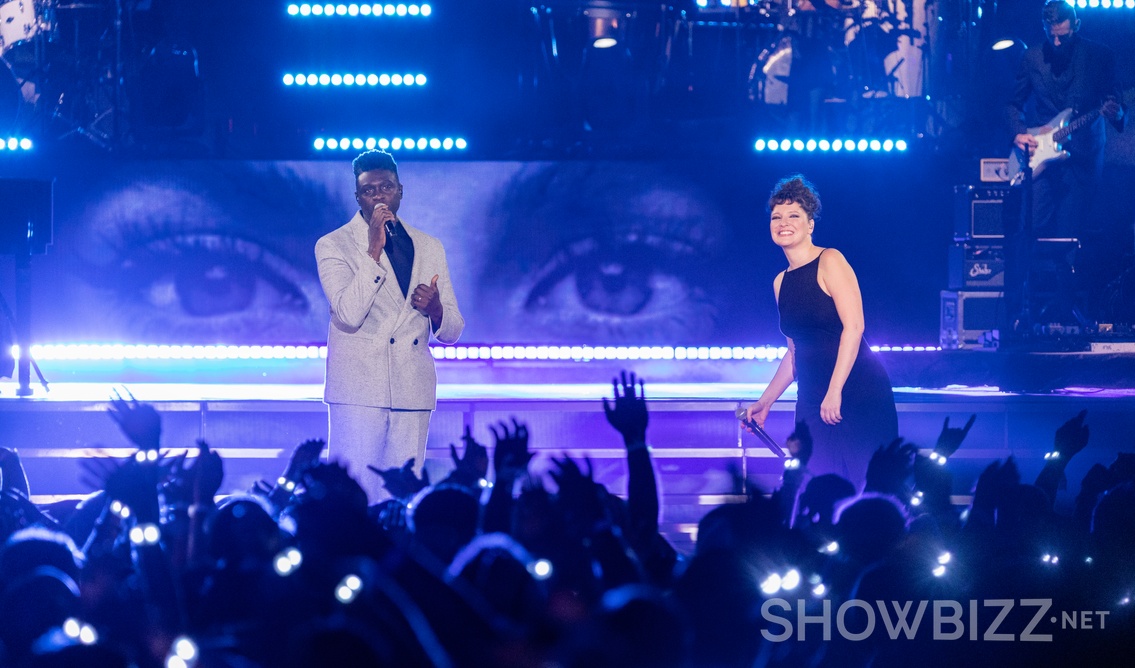Pour toi Céline : Un hommage grandiose à la collaboration fructueuse ...